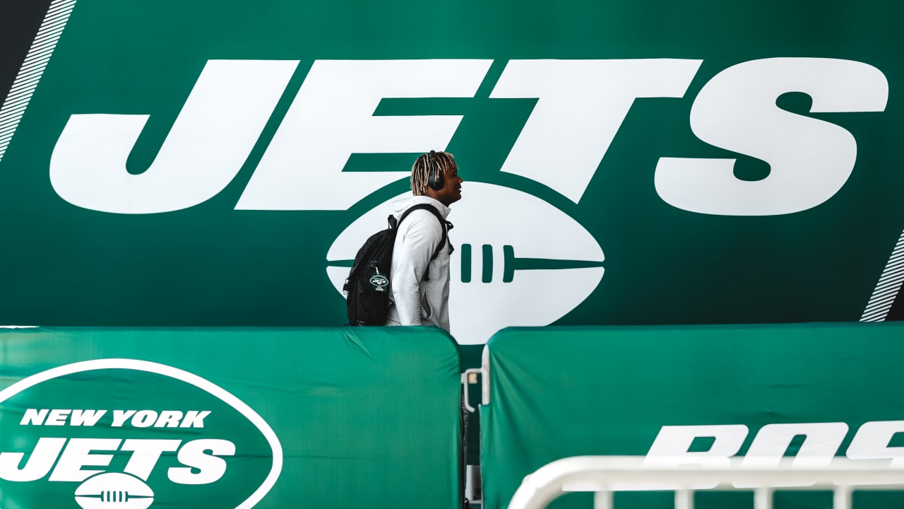 Gameday Gallery | Top Photos of the Jets Arriving for the Home Opener ...