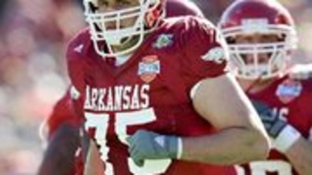 Seventh-Rounder Garner Signs