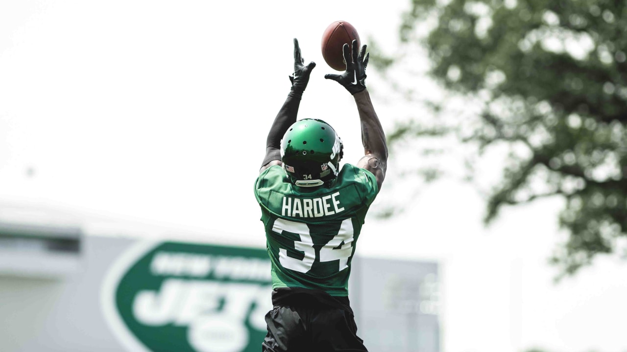 What are Justin Hardee's Goals for the 2023 Season?