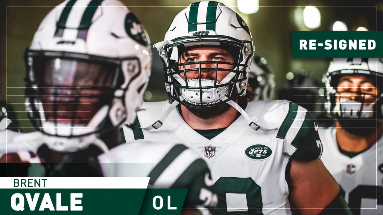 OL Brent Qvale Re-Signs with Jets