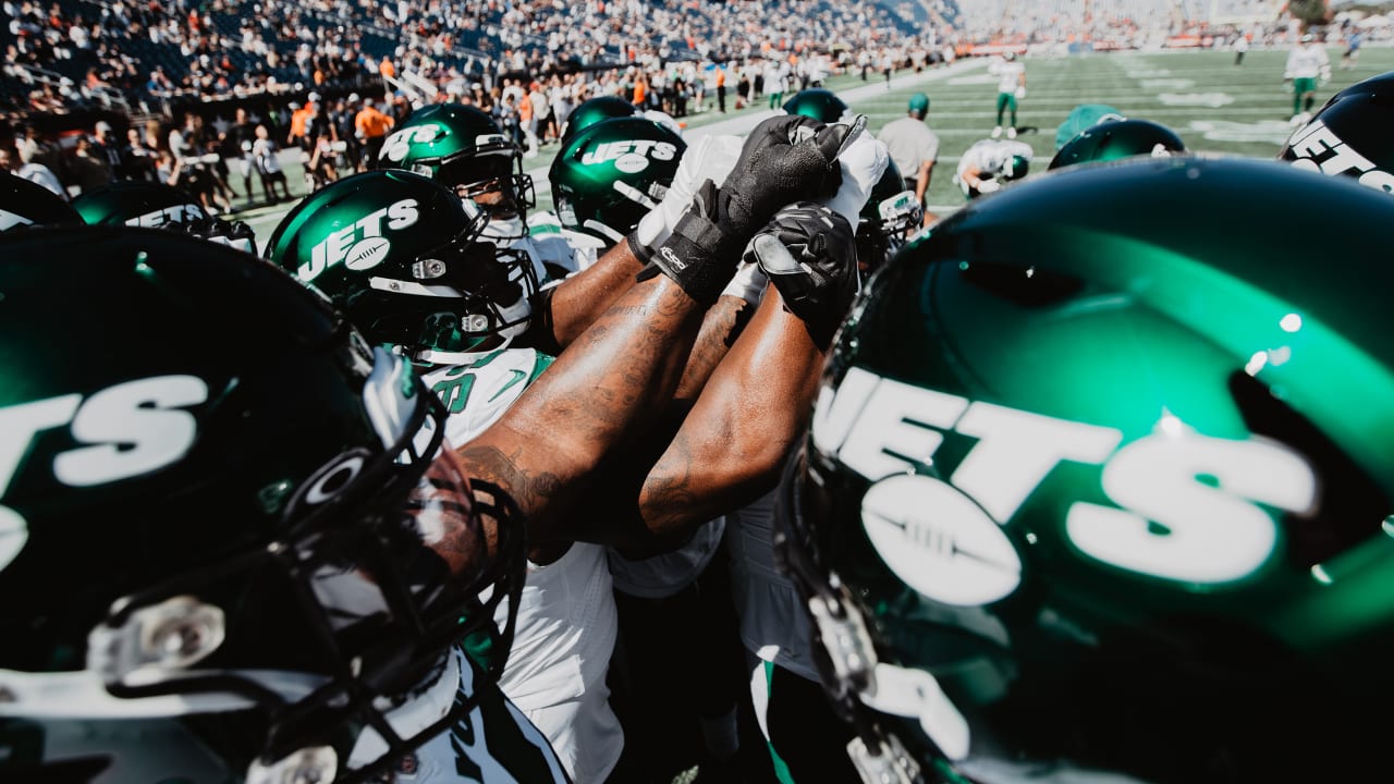 Game Preview: Jets Get a New Start in Eagles' Nest