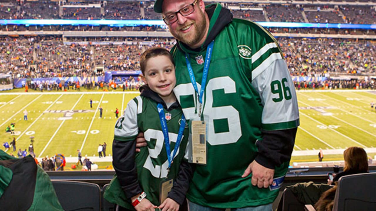 Two Young Jets Fans Enjoyed a Super Sunday