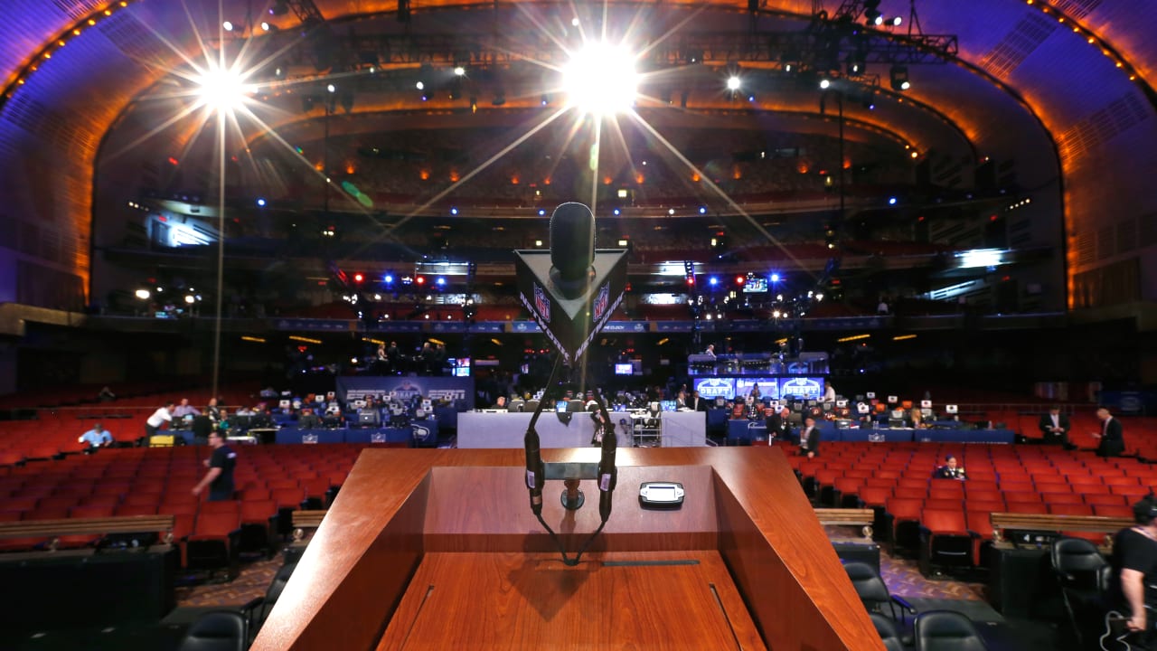 Jets Legends Share Their NFL Draft Memories