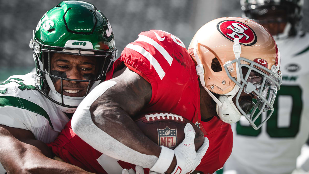 Through the Lens | The Best Photos from the Home Opener Against the 49ers