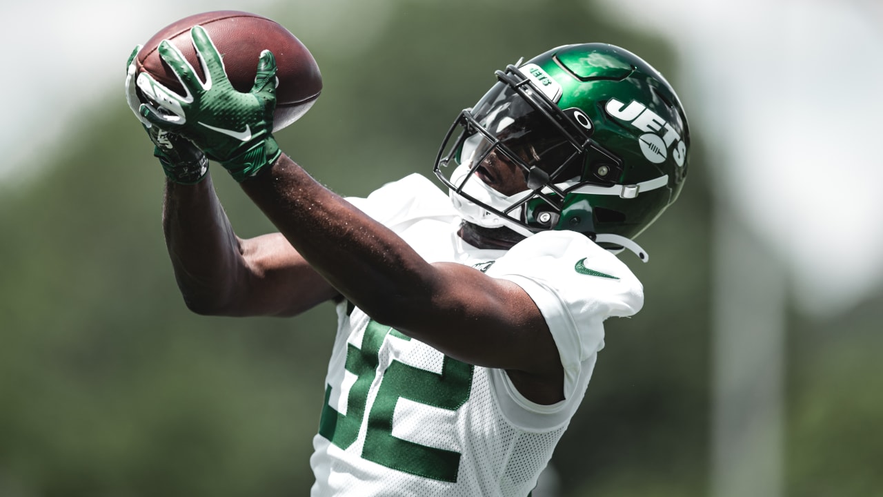 Jamison Crowder Rejoins the Jets and Is Ready to 'Rock 'n' Roll'