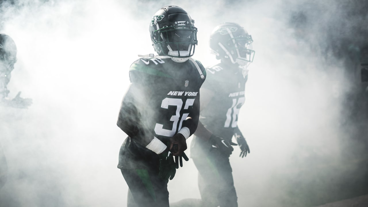 Gameday Gallery | Best Pregame Images Before Jets vs. Patriots