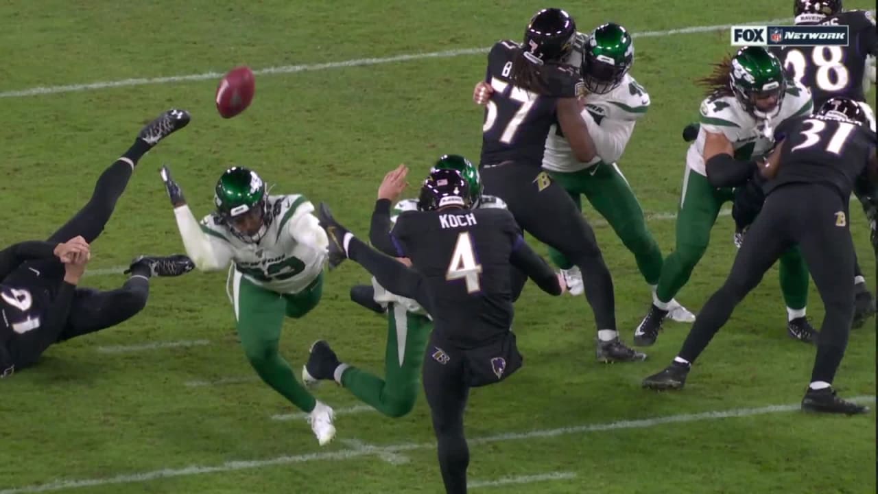 Highlight: Tarell Basham Blocked Punt, B.J. Bello Touchdown