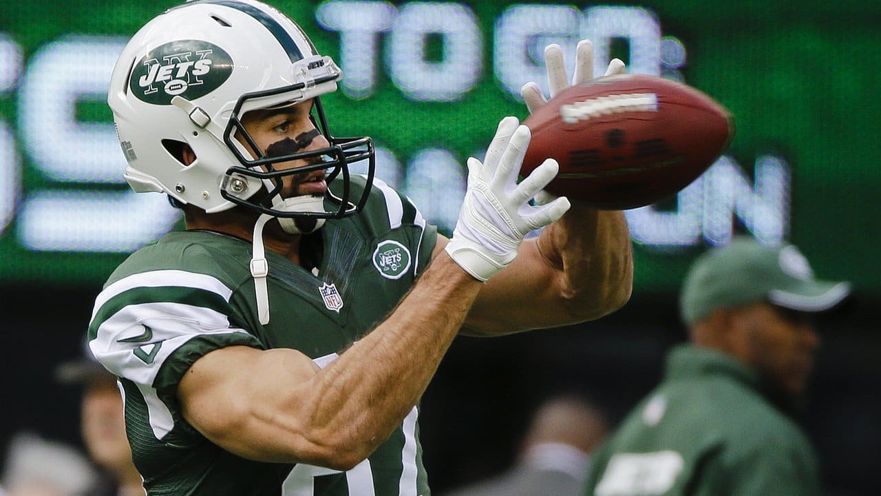 Decker: Jets Locker Room Helped with Transition