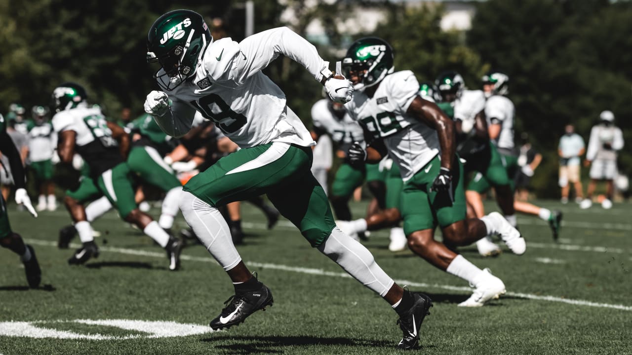 Photos | The First Day in Full Pads at Jets Training Camp