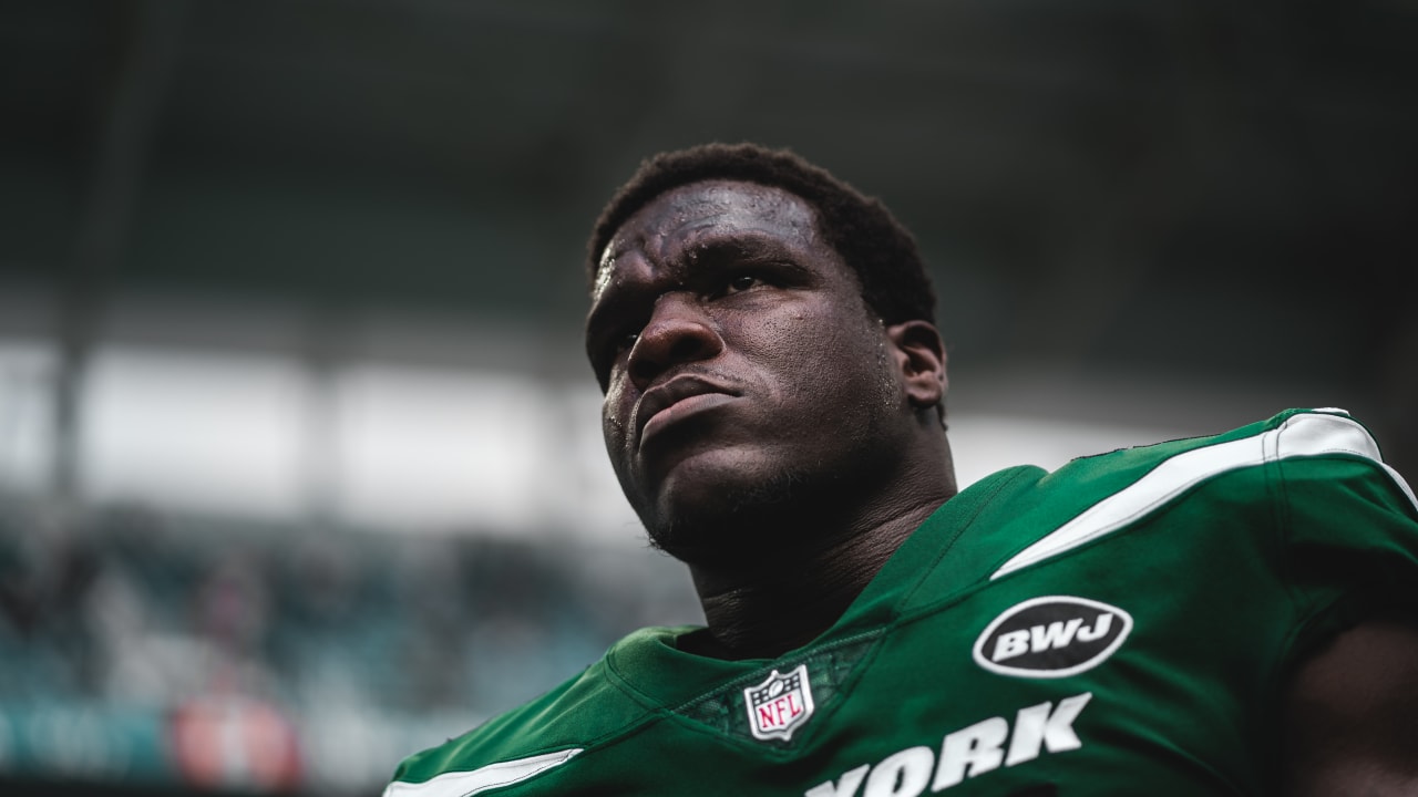 Player Spotlight | Best Images of RB Frank Gore