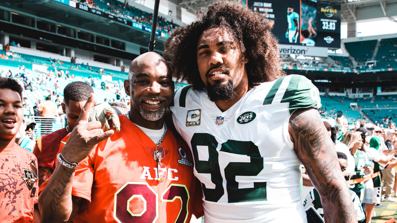 Ten Years in the Making: Jets DL Leonard Williams Plays in Front of Father