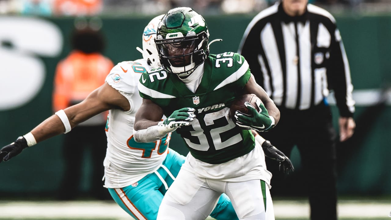 Jets' Designate RB Michael Carter, DL Bryce Huff and TE Tyler Kroft to ...