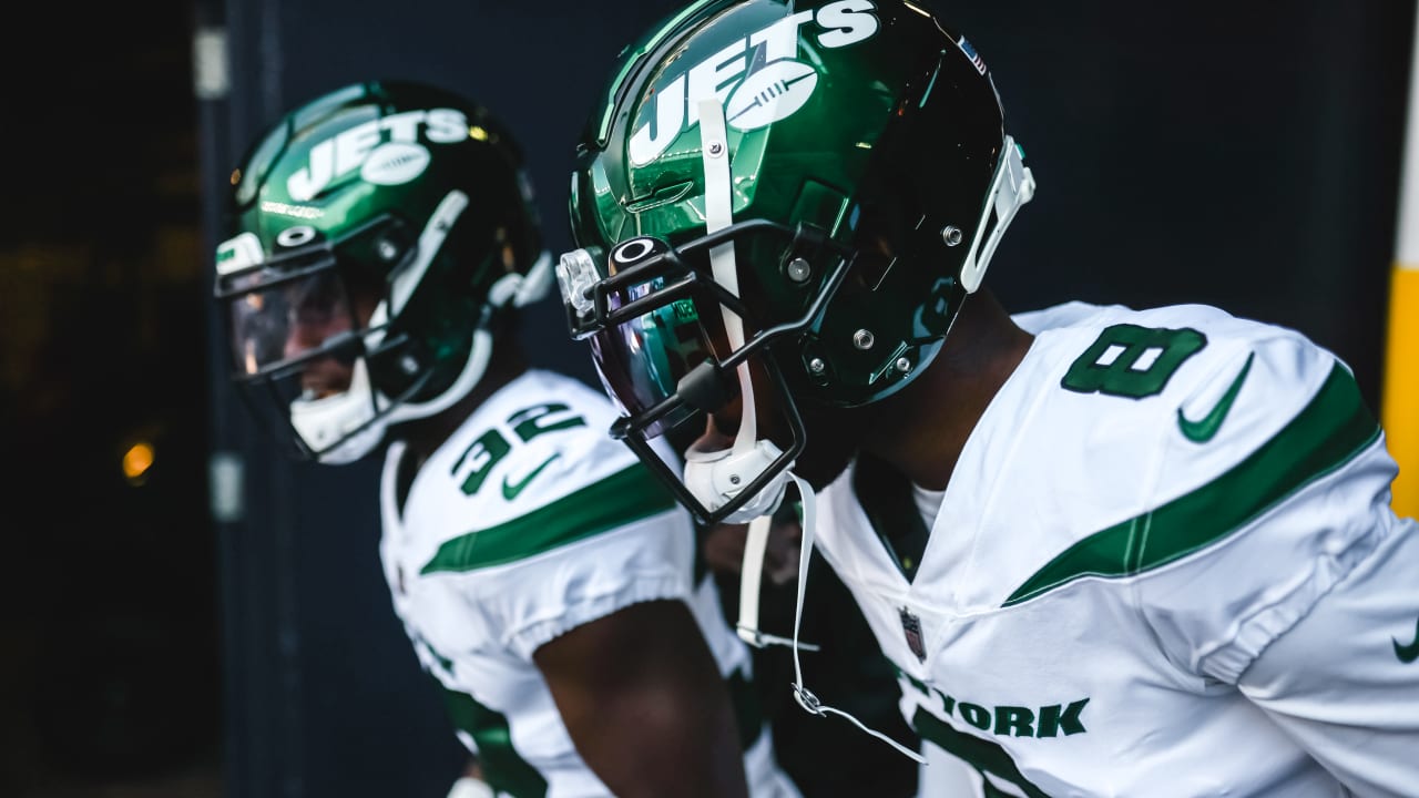 Gameday Gallery | Best Pregame Images Before Jets at Patriots