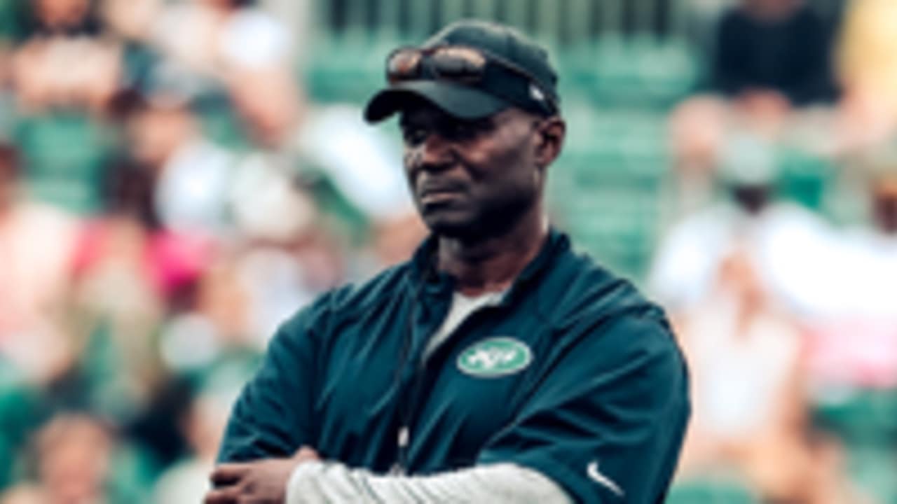 Jets to Name Starting Quarterback Monday