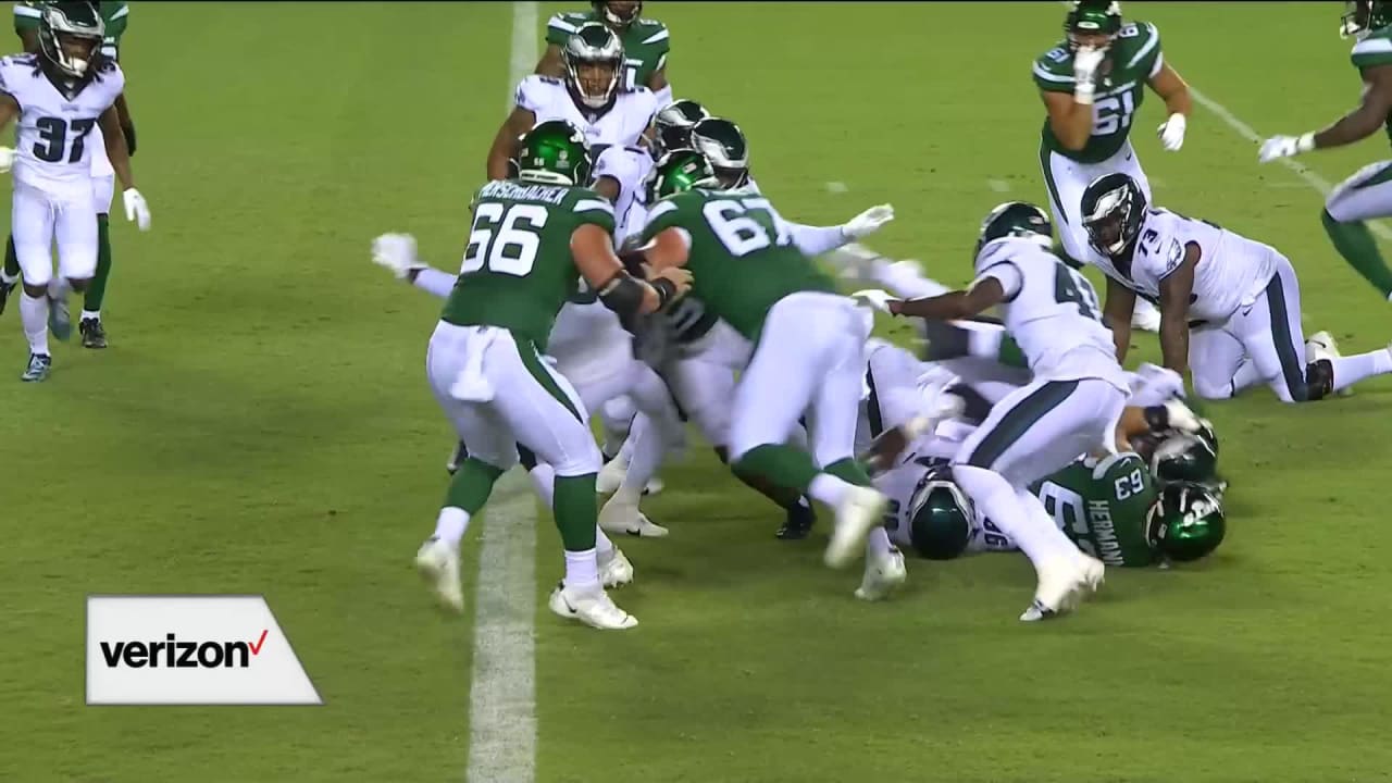 Highlight | Zonovan Knight Powers Into the End Zone for a 2-Yard Touchdown