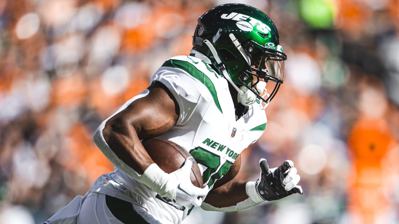 New York Jets Running Back Breece Hall Says He Is Ready for a Bigger ...