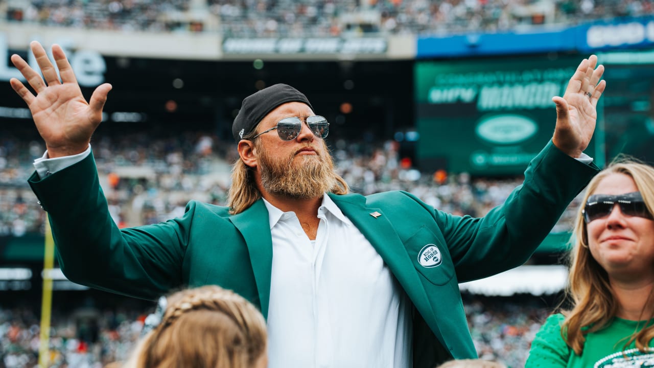 Gallery | Nick Mangold Ring of Honor Halftime in Photos