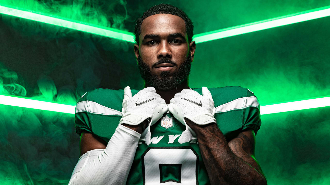 The Official Jets Podcast Profile Series: Elijah Moore (7/21)