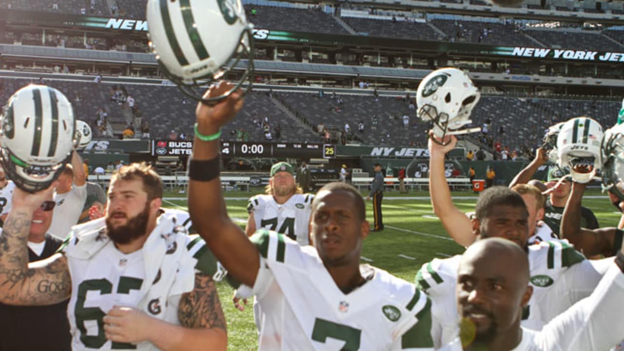 Jets Saluting the Fans, in Case You Missed It