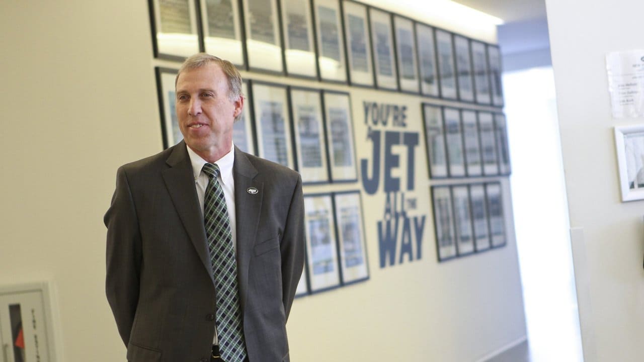 GM John Idzik Arrival Photos