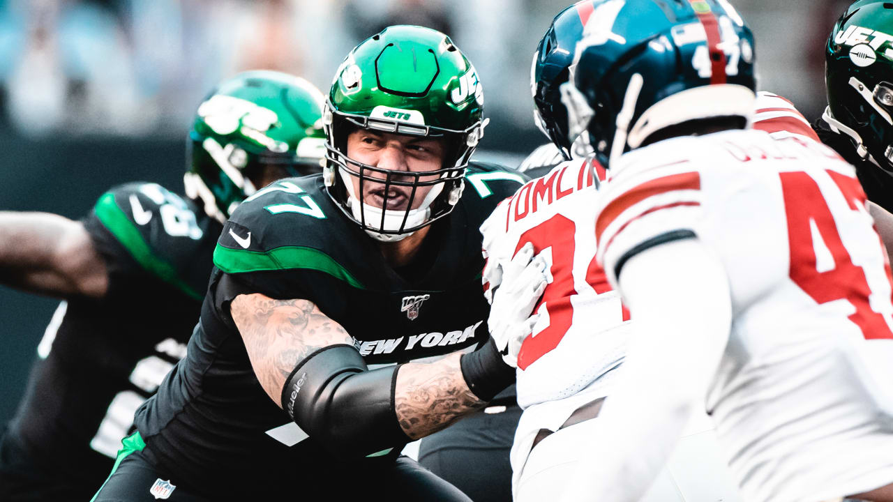 Tom Compton Set to Start on Jets' Bruised but Game O-Line