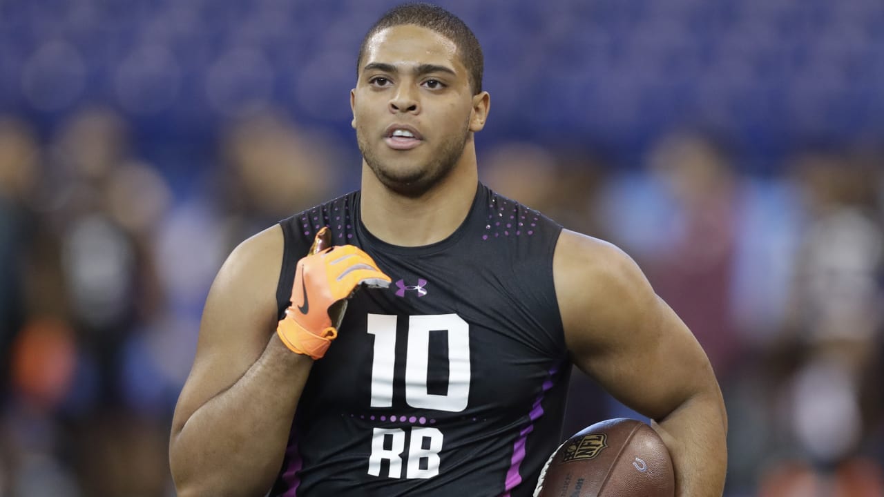 FB Dimitri Flowers Feeling Right at Home