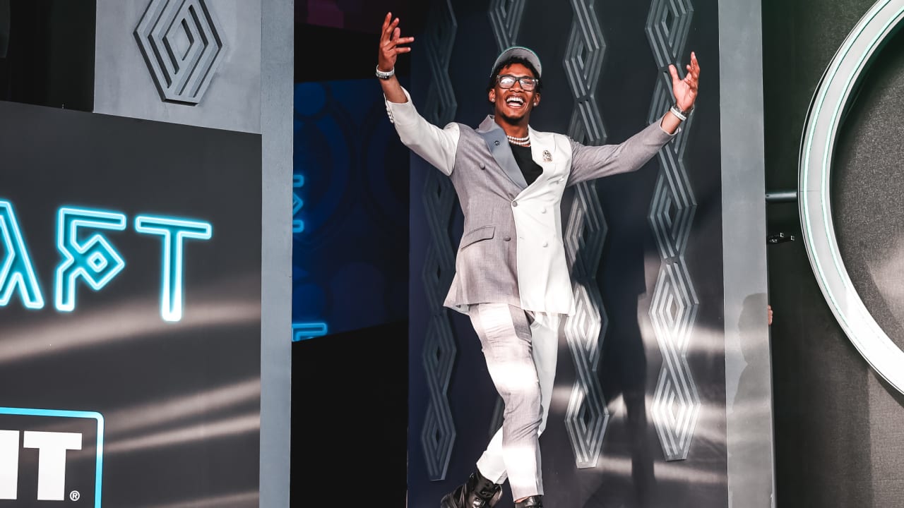 Gallery | Garrett Wilson's Offensive Rookie of the Year Season in Photos