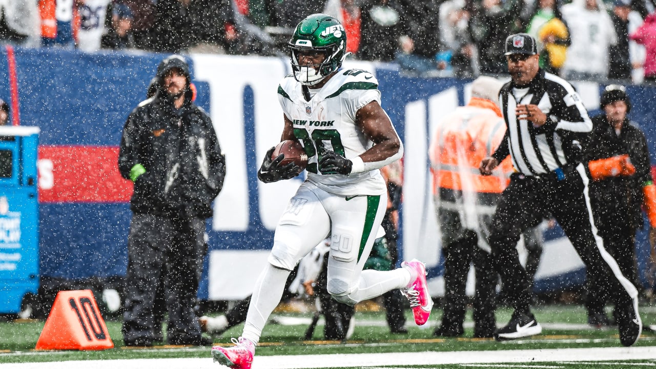 Jets Offense Taking Win vs. Giants ‘With a Grain of Salt’