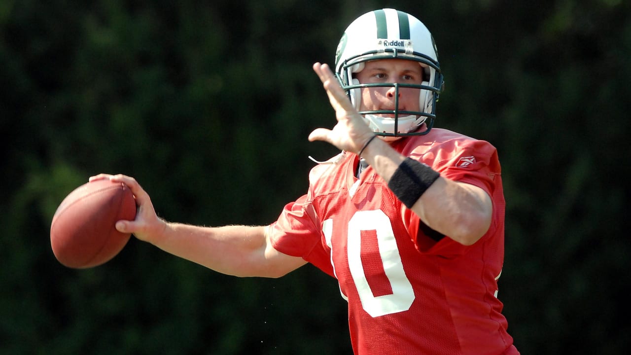 Inside the Numbers: The Jets' 7 QB 'Aces,' All in Passing