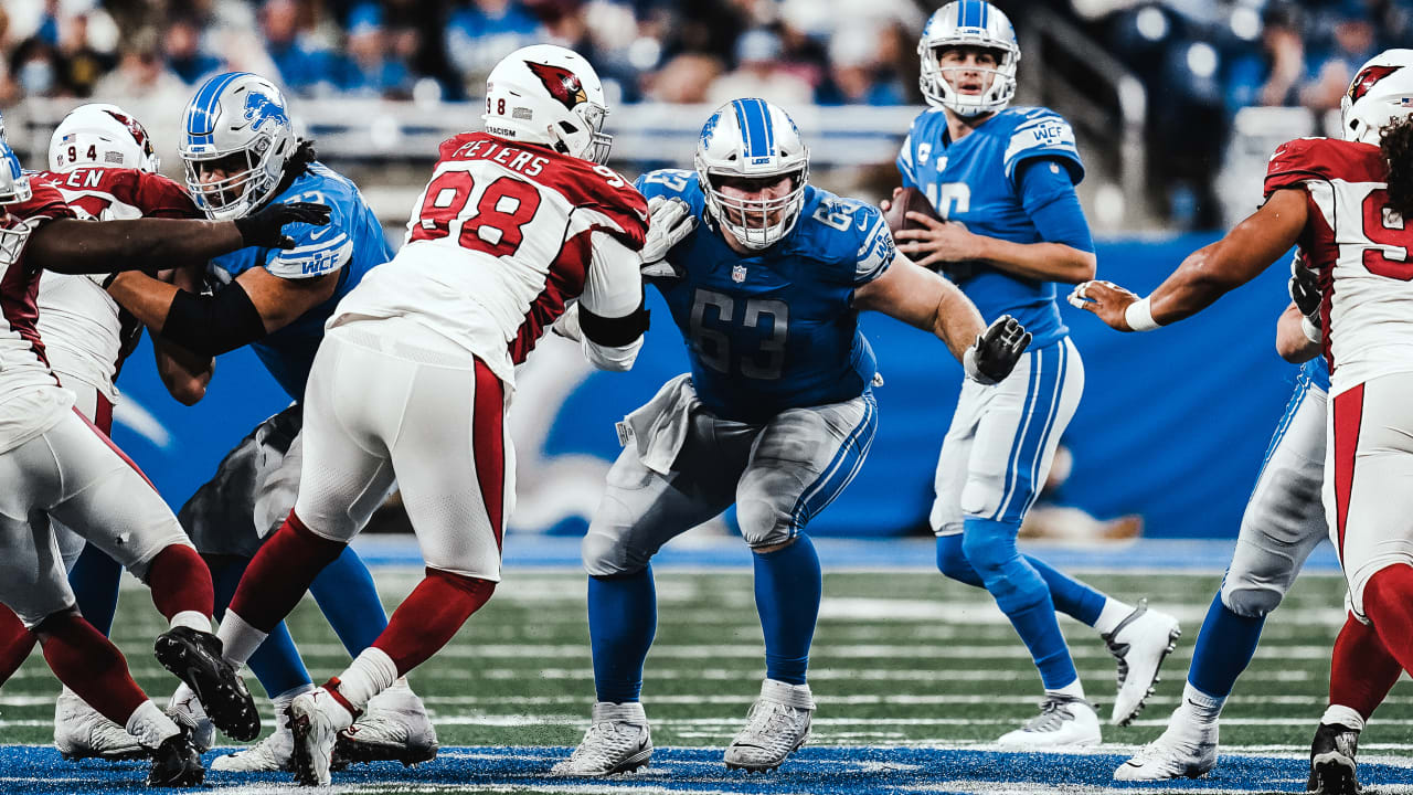 Evan Brown re-signing solidifies OL as one of the most talented & deep ...