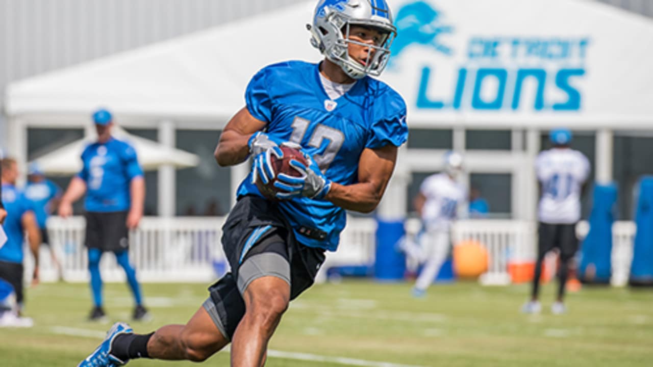 NOTEBOOK: TJ Jones stands out after bulking up