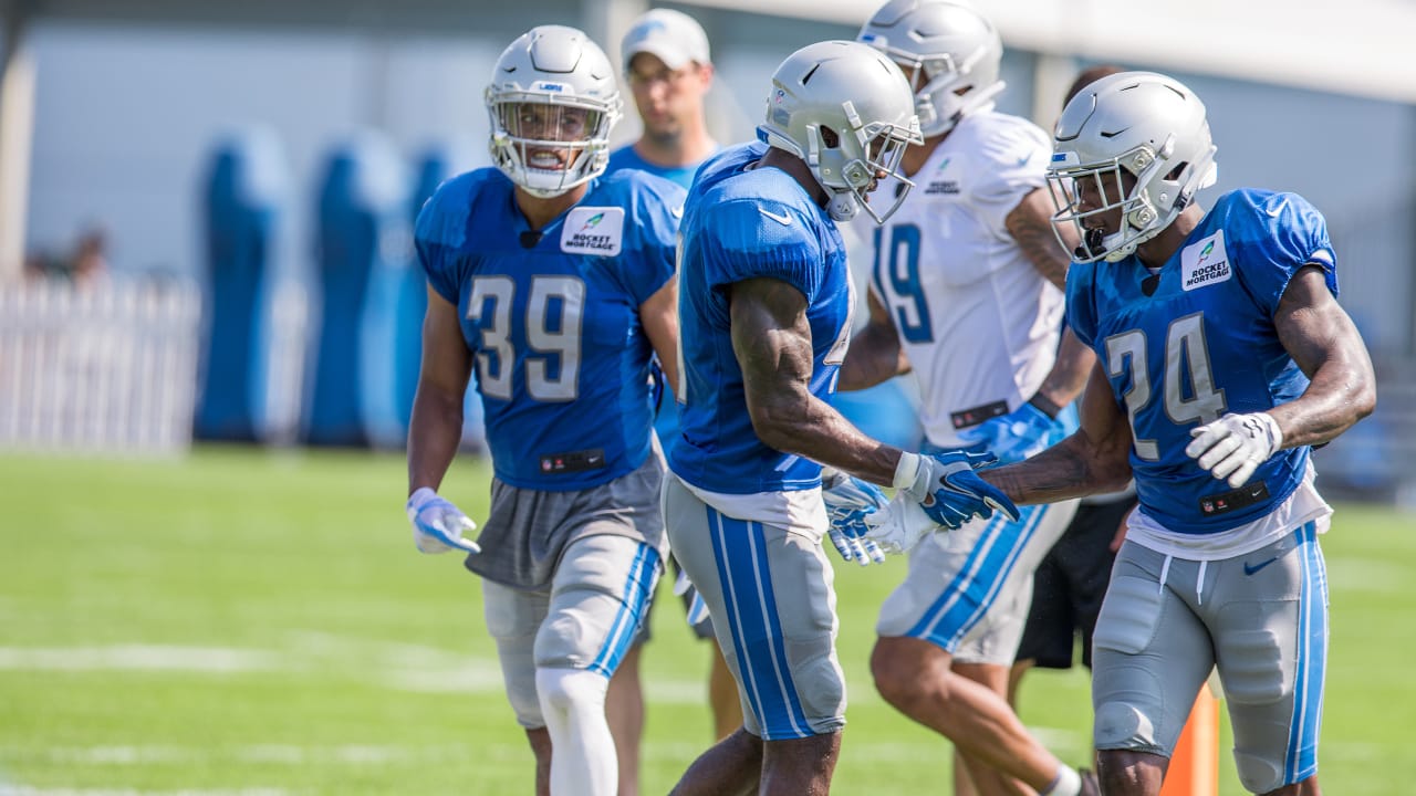 THE DAILY DRIVE: Lions cornerback battle heating up, coming down to ...