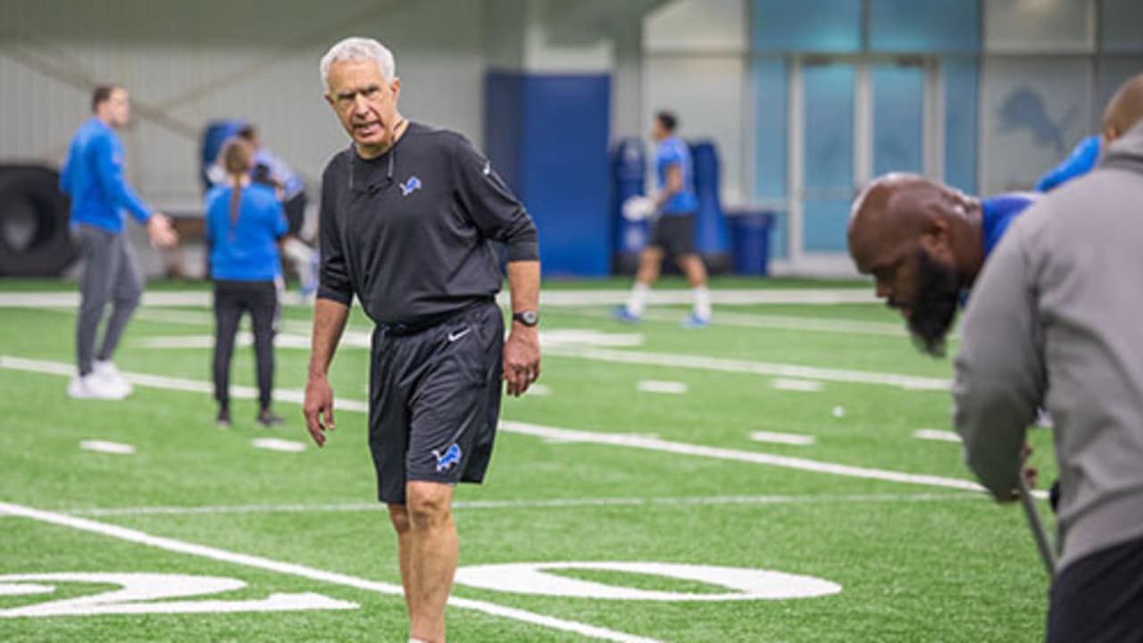 Pasqualoni talks Lions' defense, working with Patricia & more