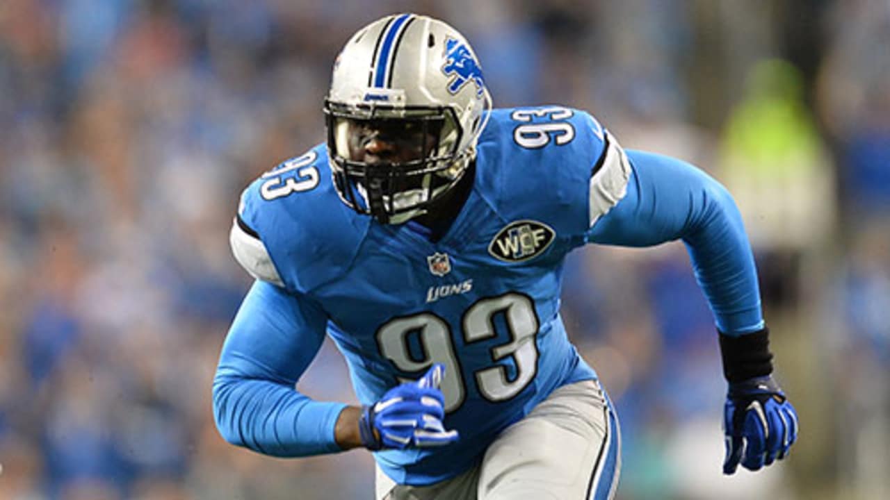 Lions sign DE George Johnson and waive DE Alex Barrett