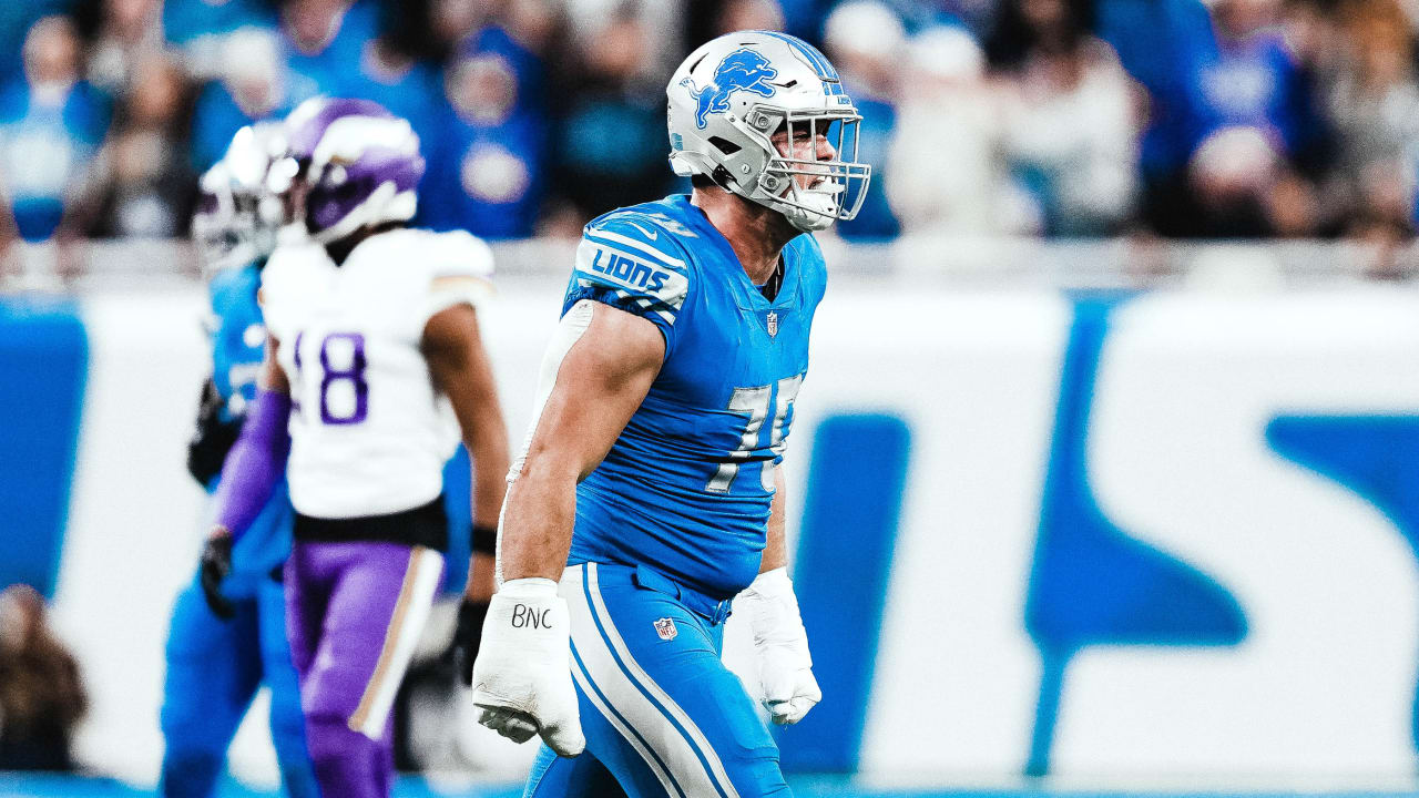 Detroit Lions re-sign DL John Cominsky to contract extension through ...