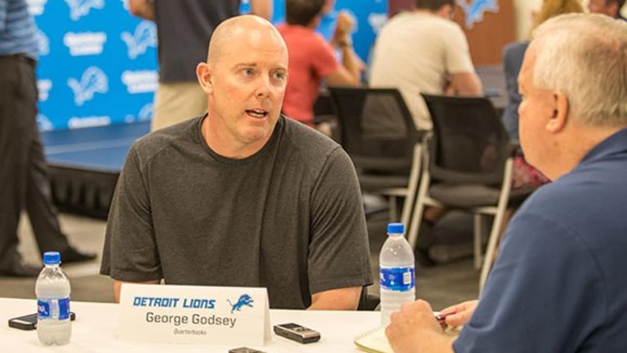 Godsey on the dynamic of the QB room