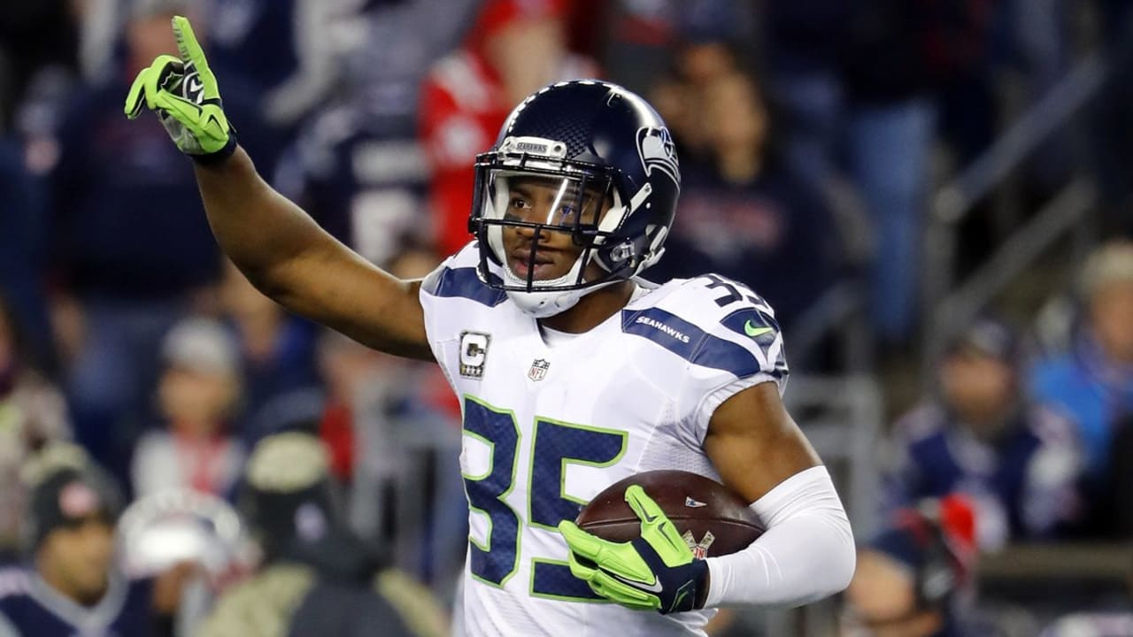 DeShawn Shead photos