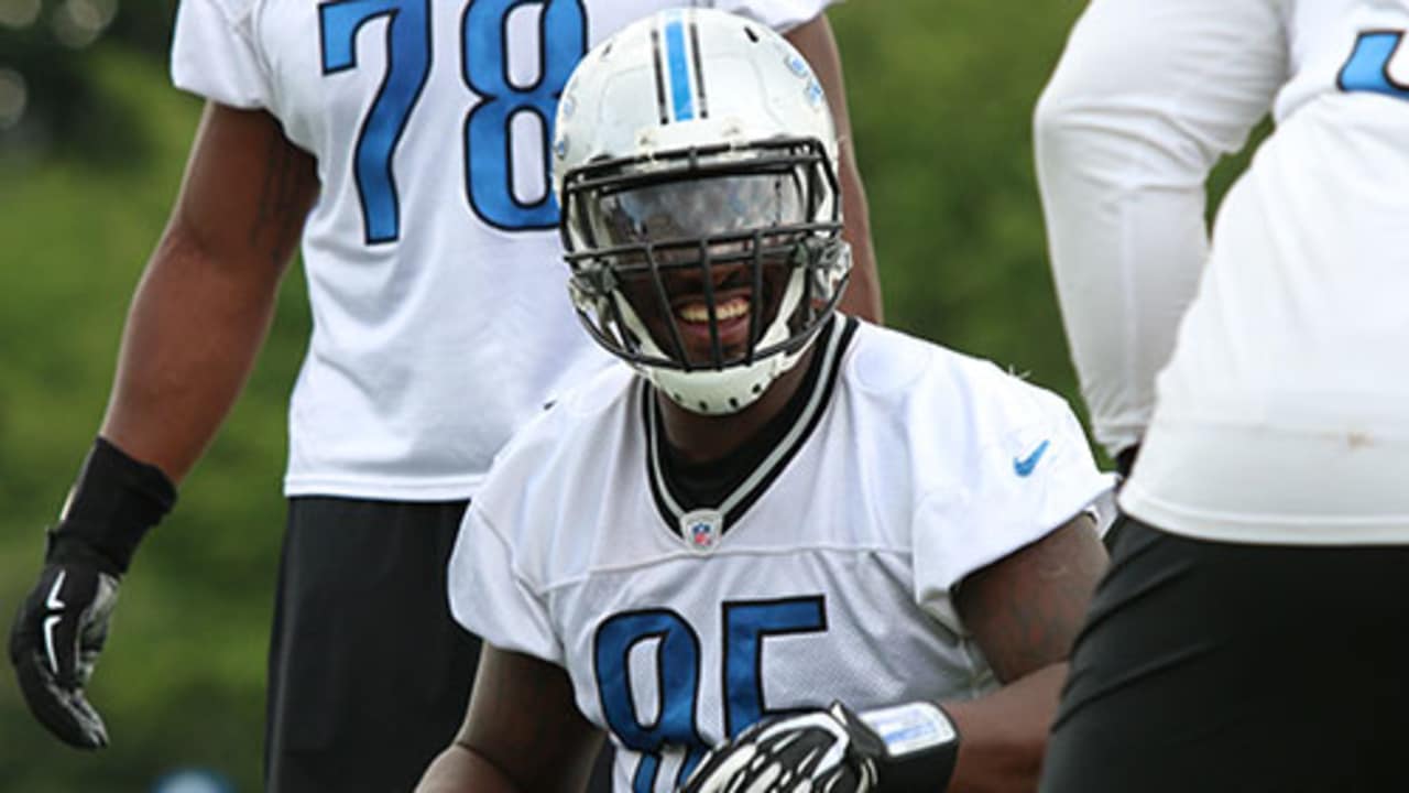 THE DAILY DRIVE: Lions DL Gilberry finds his niche as nickel pass rusher