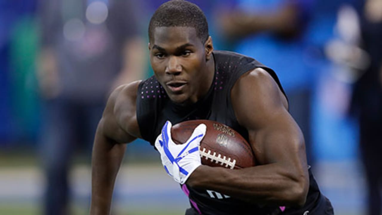 A CLOSER LOOK: Running back Kerryon Johnson