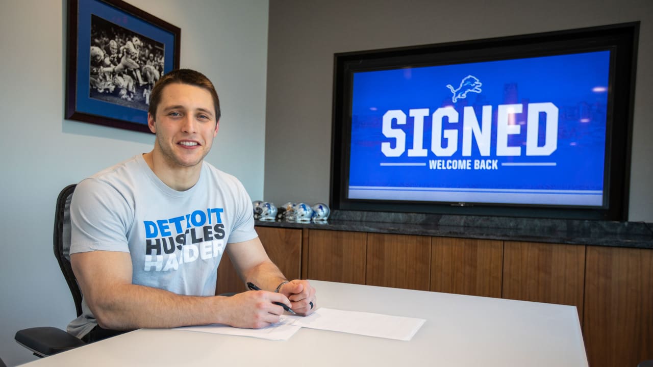 Lions re-sign RB Zach Zenner to one-year contract extension