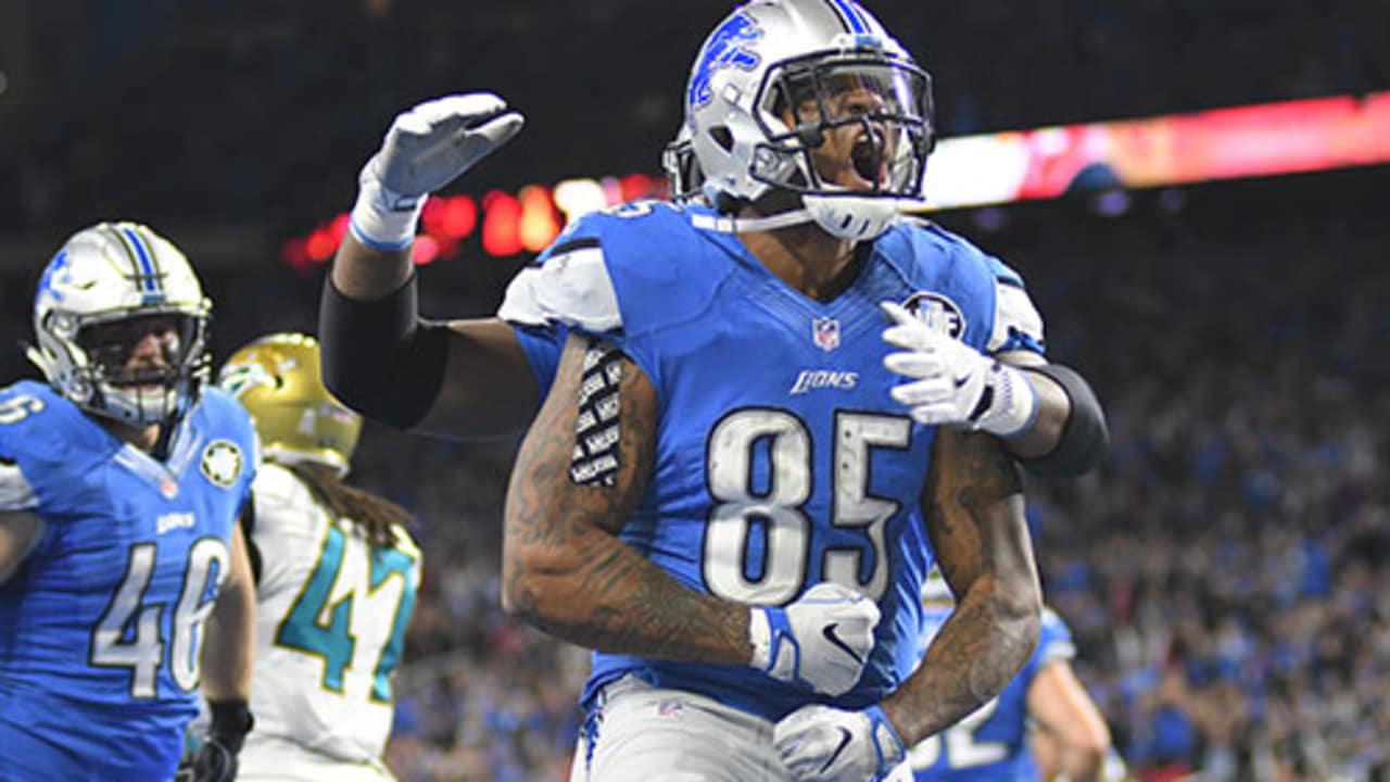 THE DAILY DRIVE: Lions' Ebron demonstrating some versatility