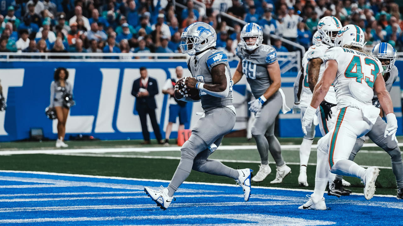 HIGHLIGHT: Williams' dance moves deserve your attention after 1-yard TD run