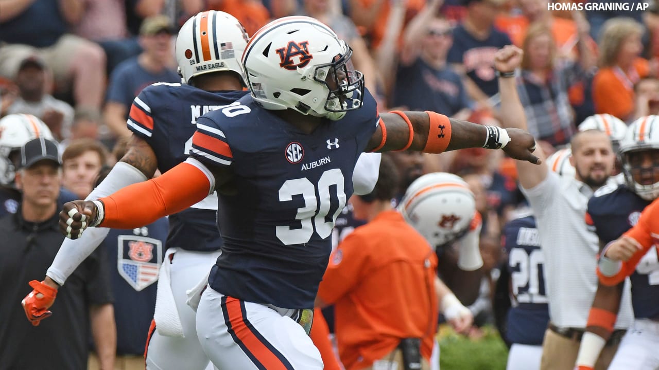 Lions sign free agent LB Tre' Williams