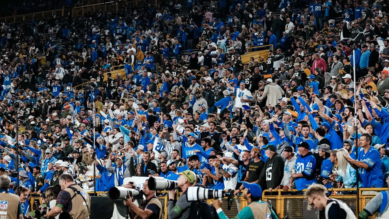 Lions at Packers Week 4 photos