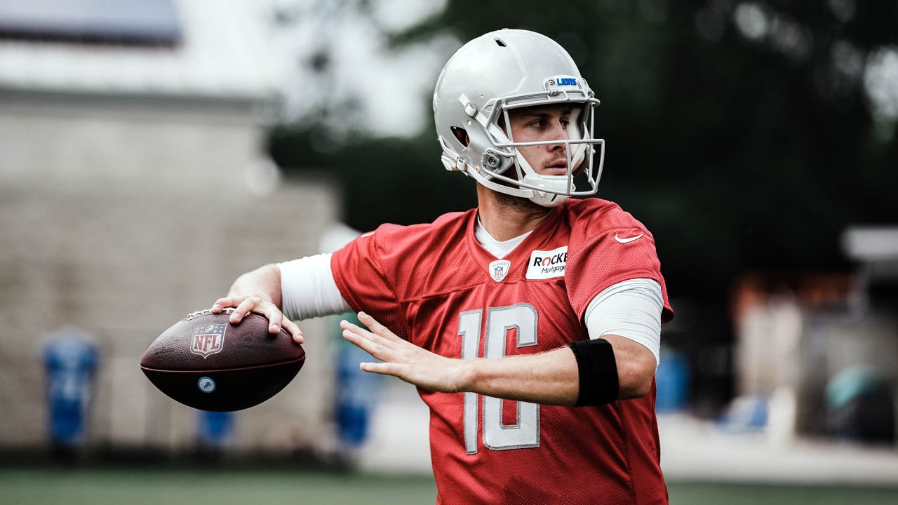 Jared Goff-led offense starting to take shape in Detroit