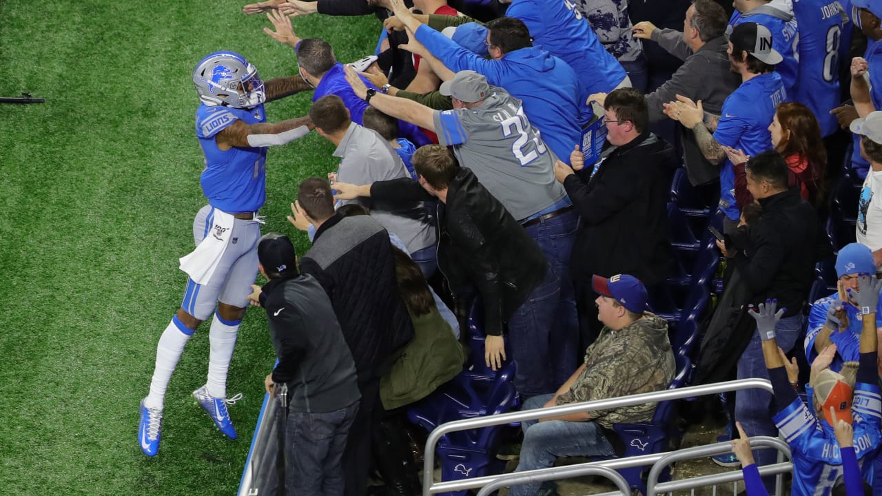 Field view: Lions execute amazing flea-flicker TD