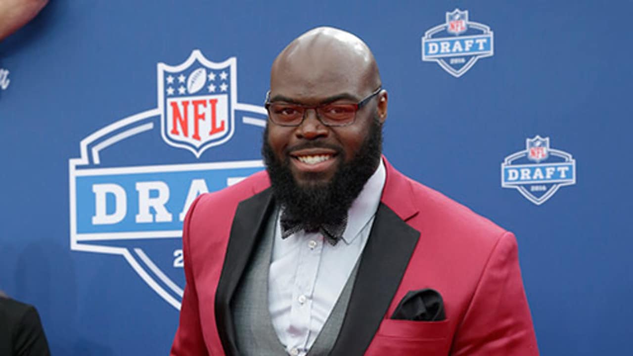 Five facts: A'Shawn Robinson