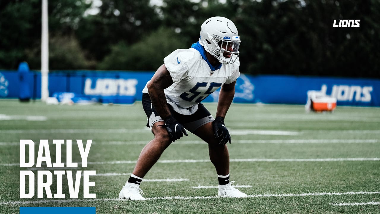 Detroit Lions LB Derrick Barnes paying it forward to Boys & Girls Club ...