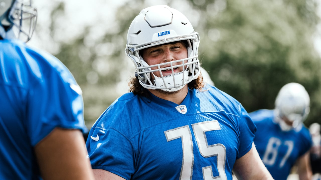 GET TO KNOW: Detroit Lions offensive lineman Colby Sorsdal
