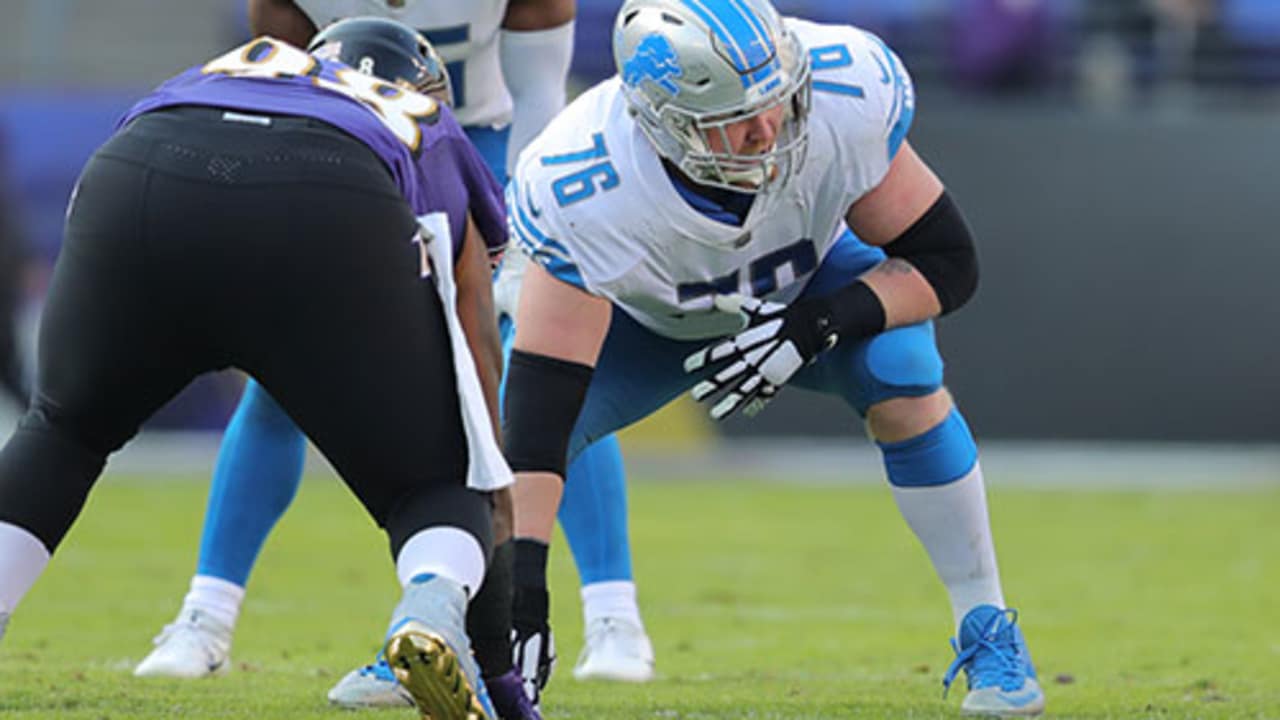 Lang, offensive line moving on from last year
